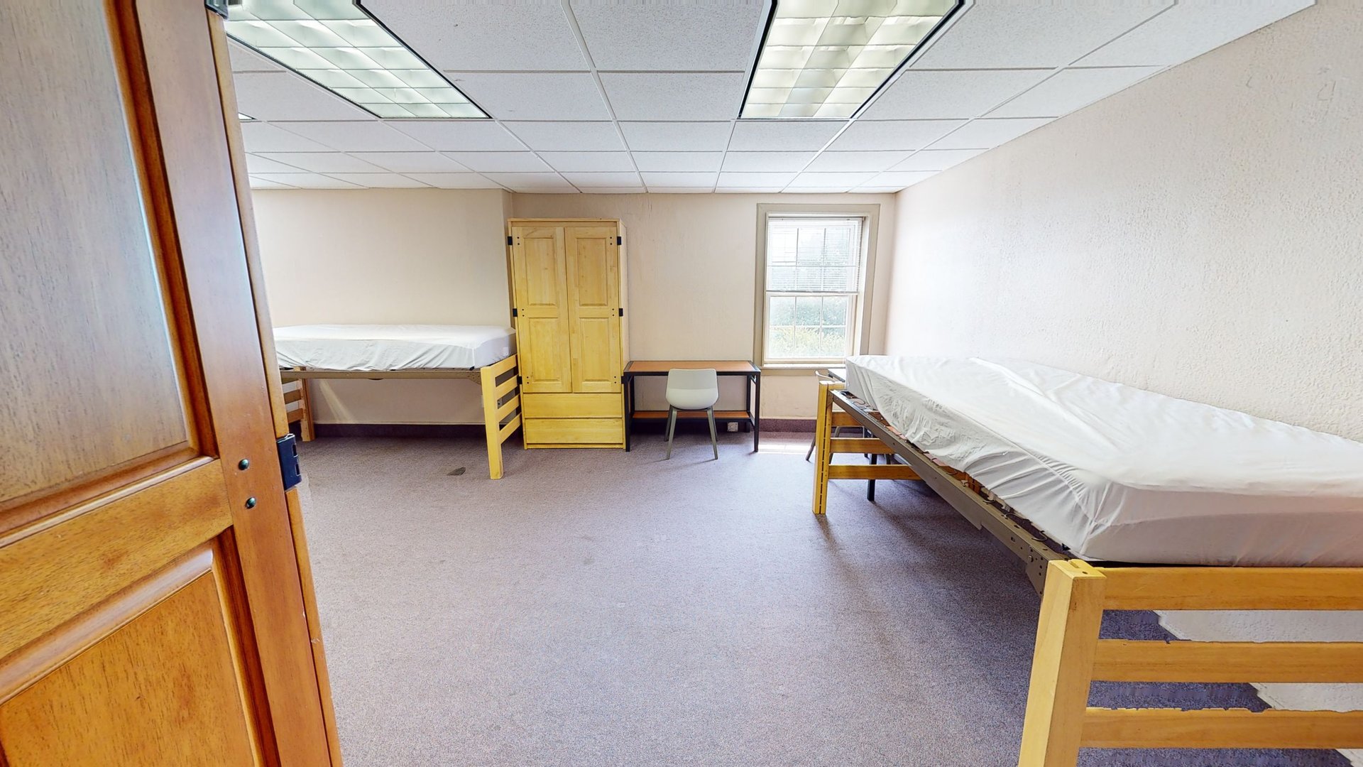 Alumni Residence Hall - Quad - Vivid Media Virtual Tours