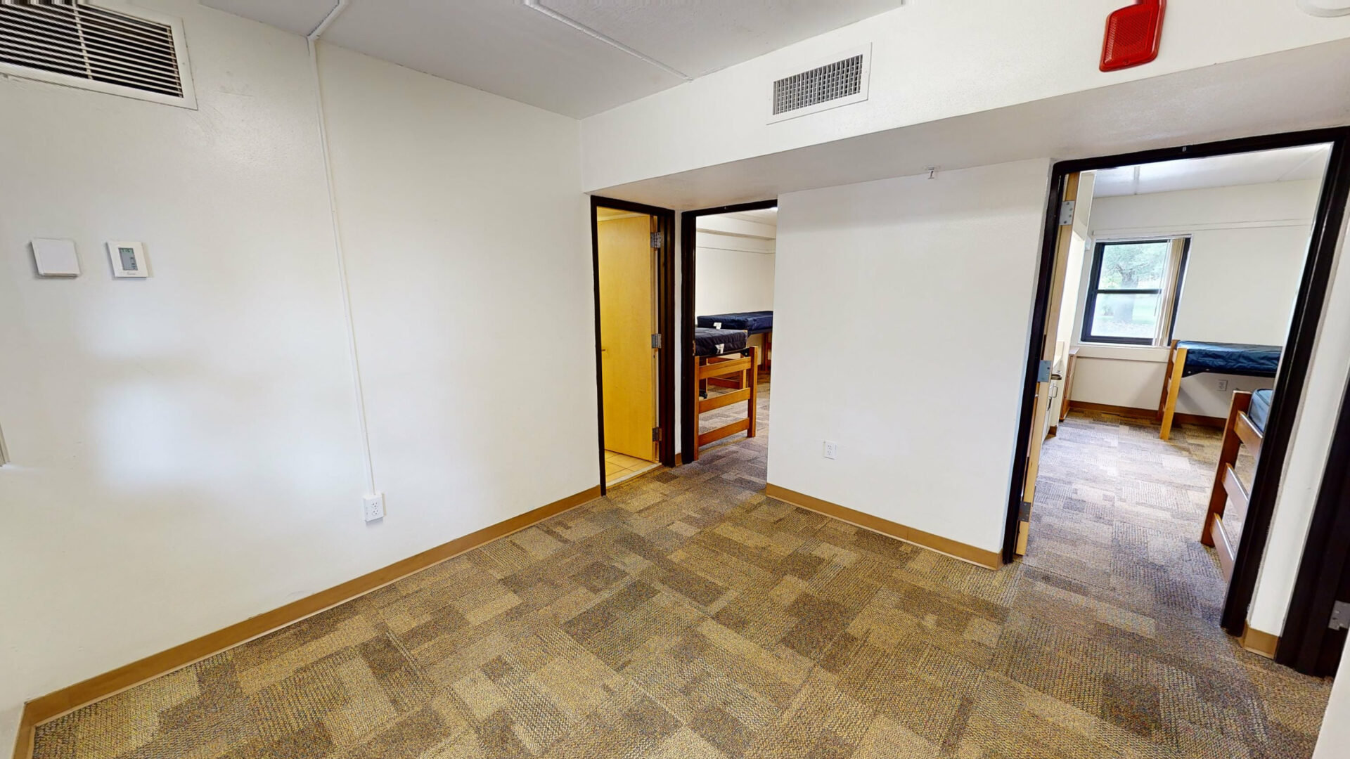 Apollo 5/1 Shared Suite - Vivid Media Virtual Tours