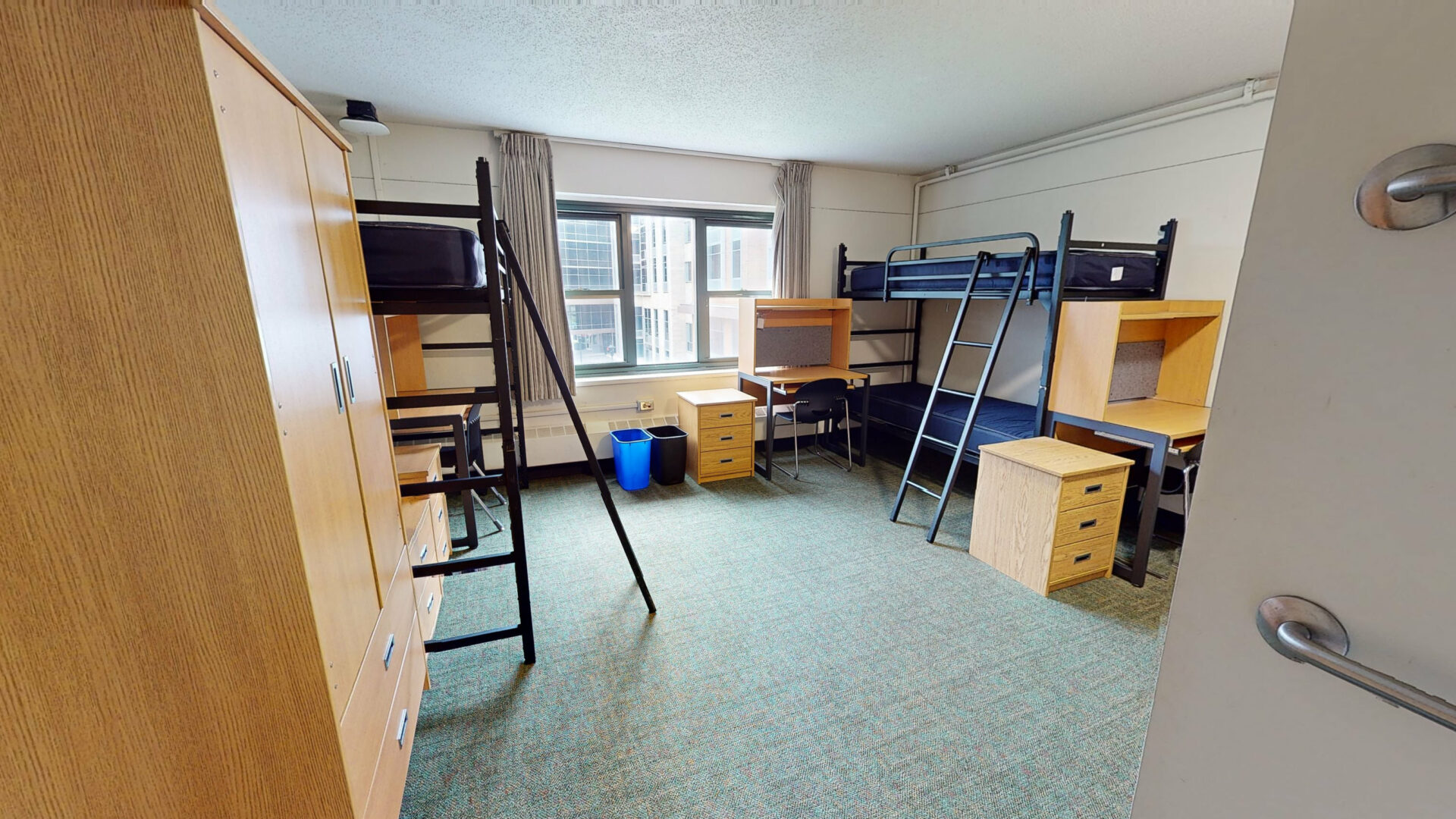 Economy Three Person Room - Vivid Media Virtual Tours